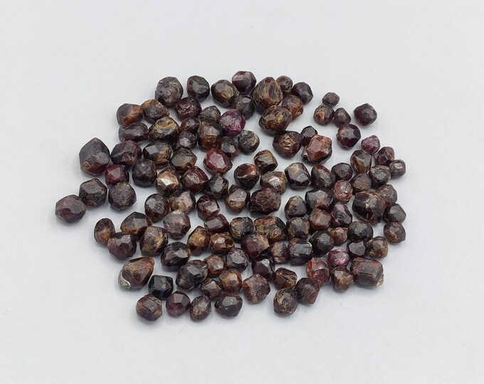 100 Gram Beautiful Natural Garnet Crystal@..d88 Size: 8x7x7mm to ...