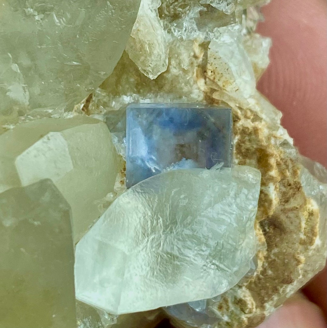80 Gram Beautiful BLUE Phantom FLUORITE With CALCITE Specimen From ...