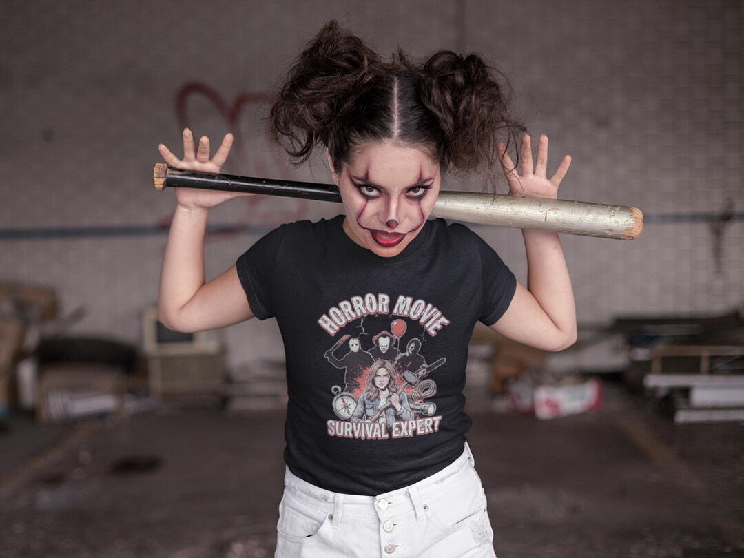 Vintage Horror Movie Survival Expert Tee - Retro Horror Icons Tee for ...