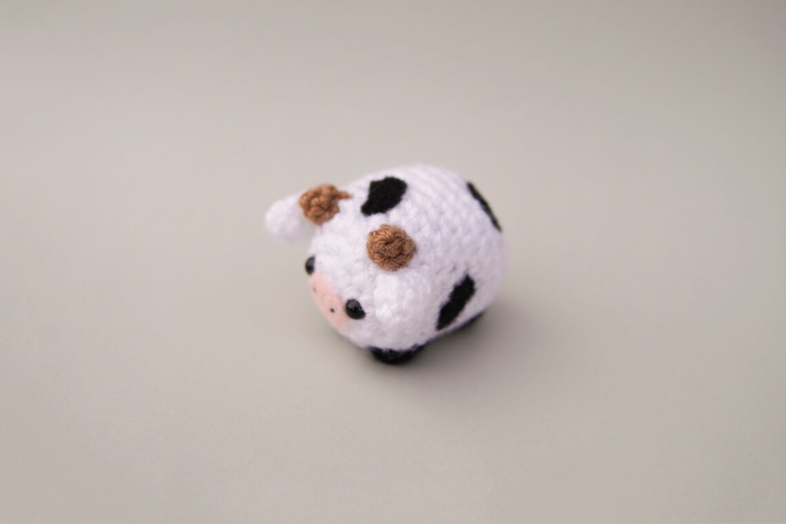 Crochet Amigurumi Little Cow PATTERN - Etsy