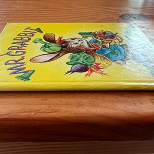 Vintage MR. GRABBIT 1952 Scarce Yellow First Edition Virginia Hoff Tell ...