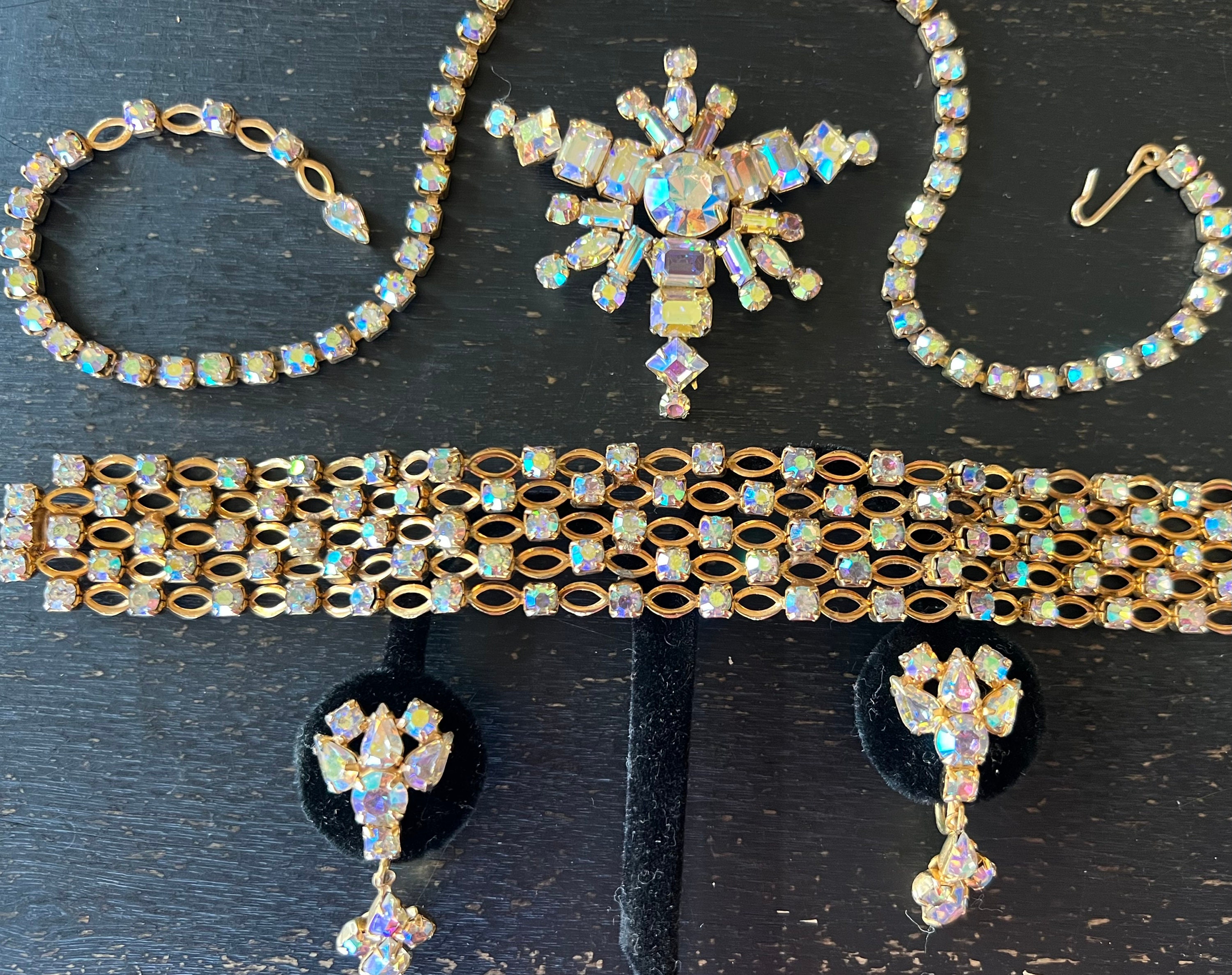 SET WEISS SIGNED Full Parure Necklace Choker Brooch Bracelet Dangle ...