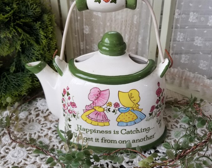 Absolutely Adorable 1970s Lorrie Designs Teapot Wall Pocket. This Sweet ...