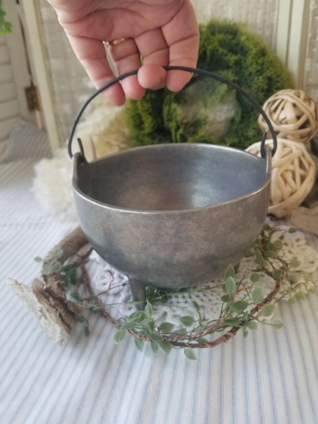 Heavy Rustic Pewter Cauldron. This Rustic Alchemist Cauldron Sets on ...
