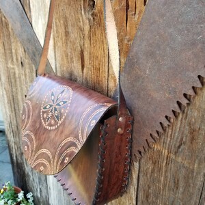 This Rustic Tooled Leather Purse is the Perfect Cowgirl Purse. This ...