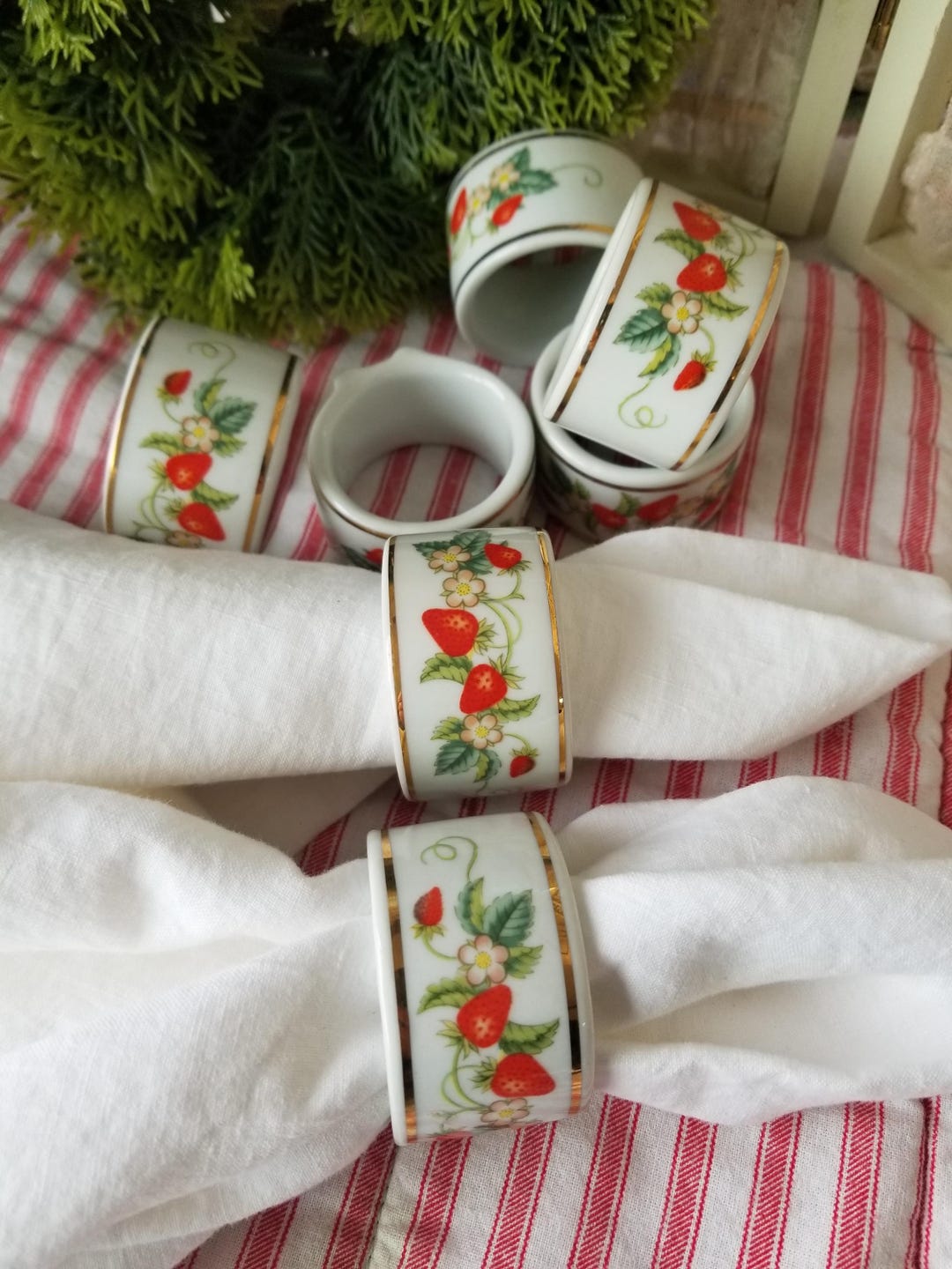 This Set of 9 Avon Strawberry Porcelain Napkin Rings Are Perfect for ...
