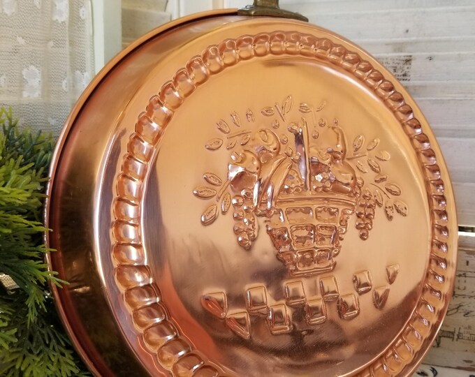 Gorgeous Heavy Decorative Farmhouse Kitchen Copper Mold. This Sweet ...