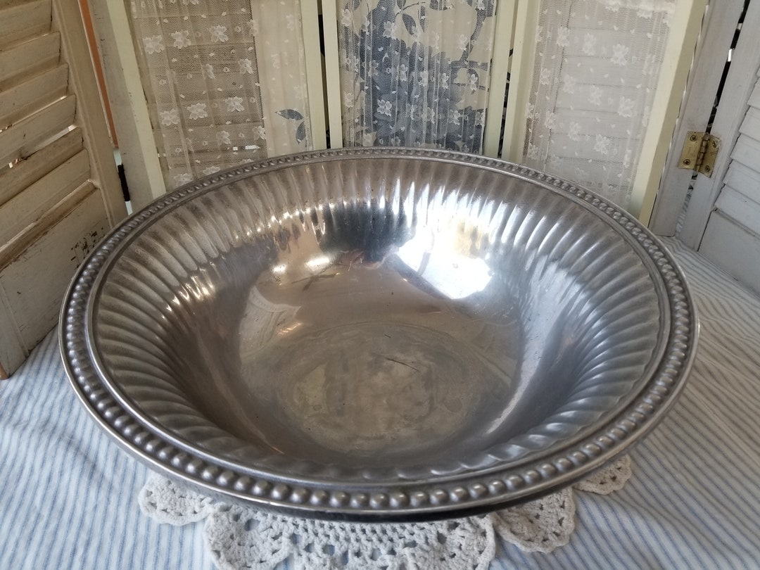 Massive Wilton Company Pewter Alloy Bowl. This Beautiful Flutes and ...