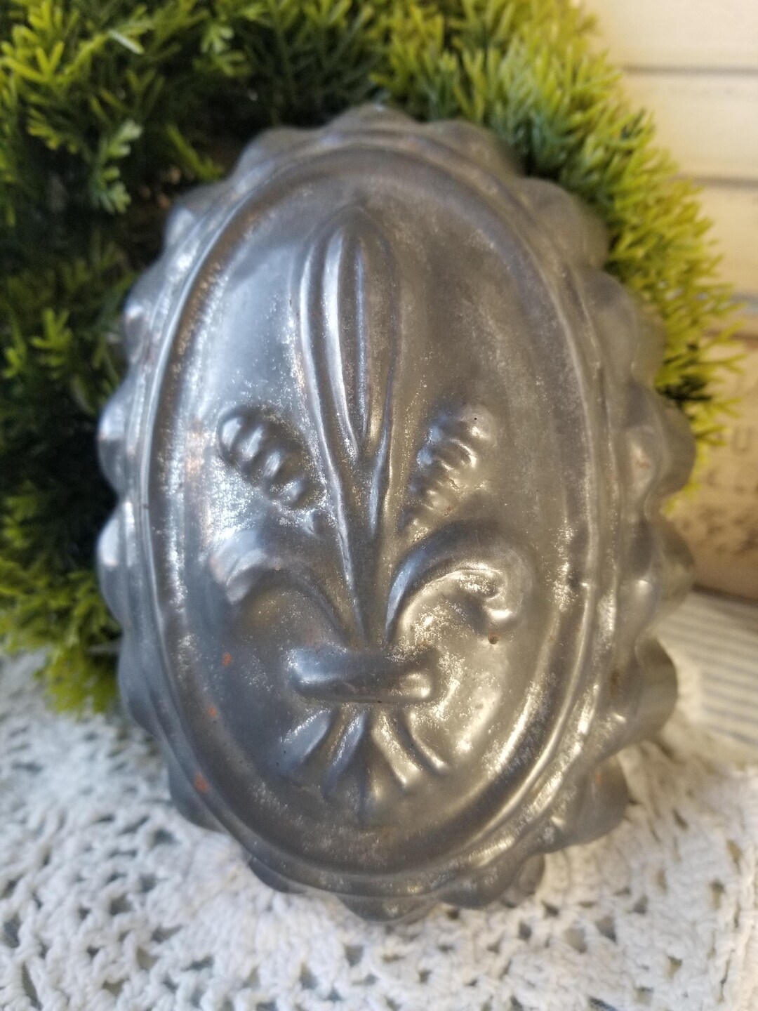 Rustic Farmhouse Oval Tin Mold. This Provincial Farmhouse Galvanized ...