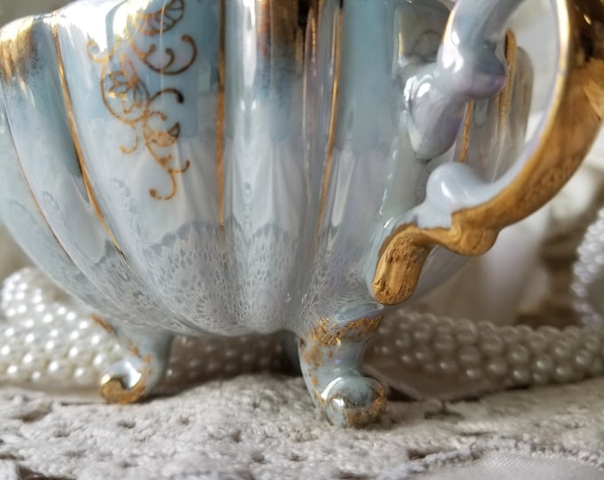 Beautiful Delicate Gold Gilded Vintage Teacup for Your Collection. This ...