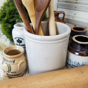 Sweet Little Stoneware Farmhouse Crock. This Crock Would Be a Great ...
