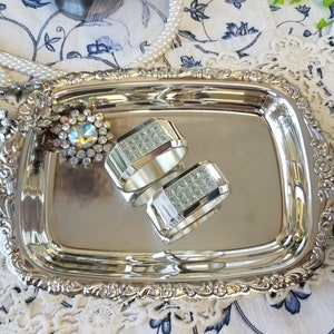 Small and Sweet Silver Plated Tray. This Oneida Rectangle Shaped Silver ...