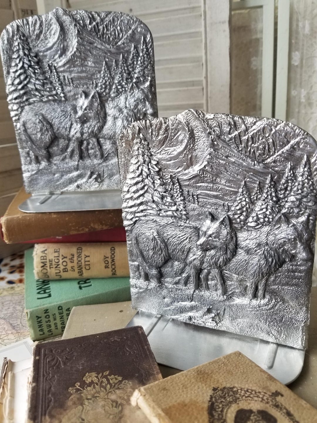 Gorgeous Pair of Vintage 1984 Heavy Pewter Gray Wolf Bookends. These ...