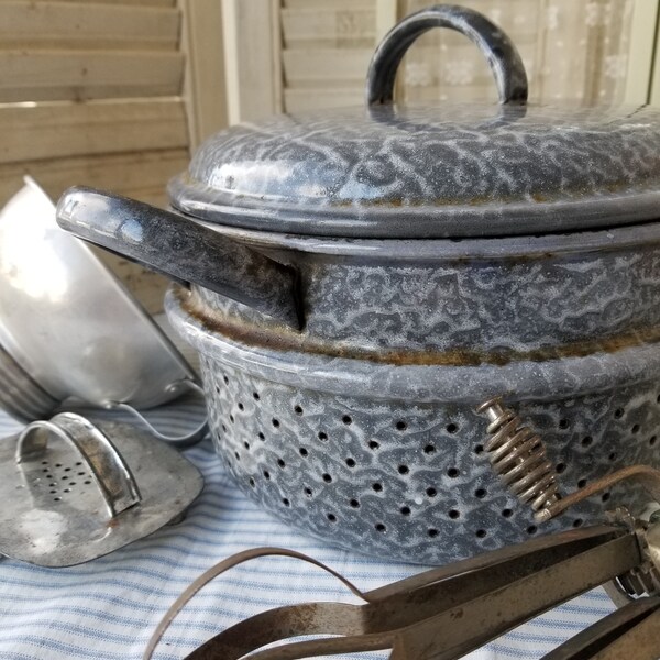Antique Graniteware - Etsy