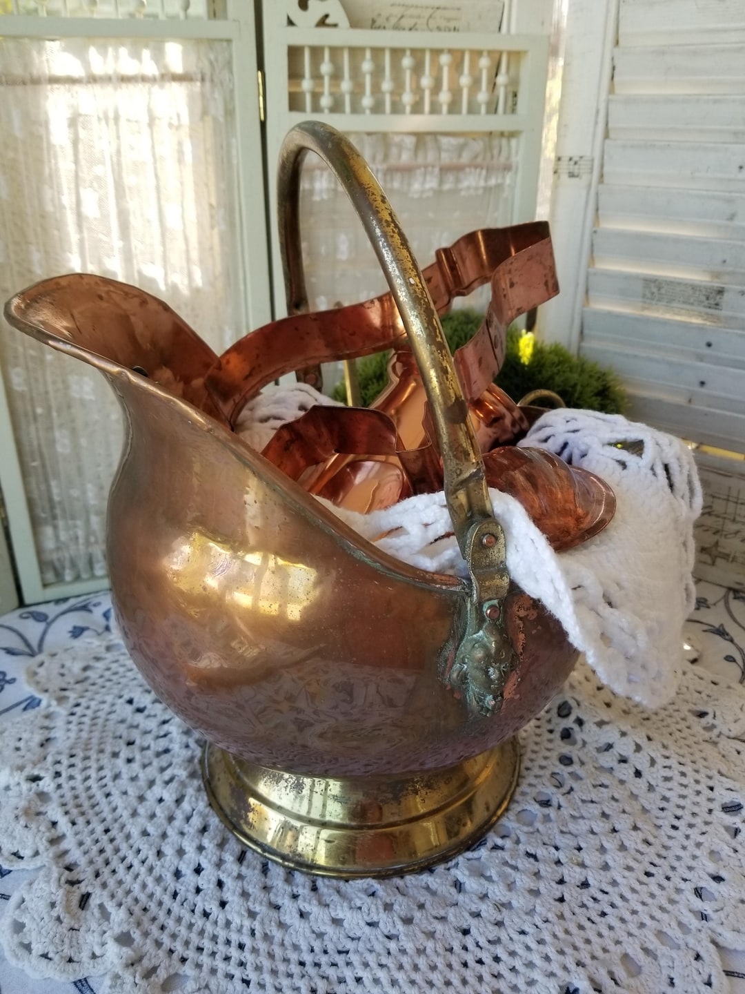 Rustic Vintage Copper Coal Scuttle With Delft Handle. This Charming ...