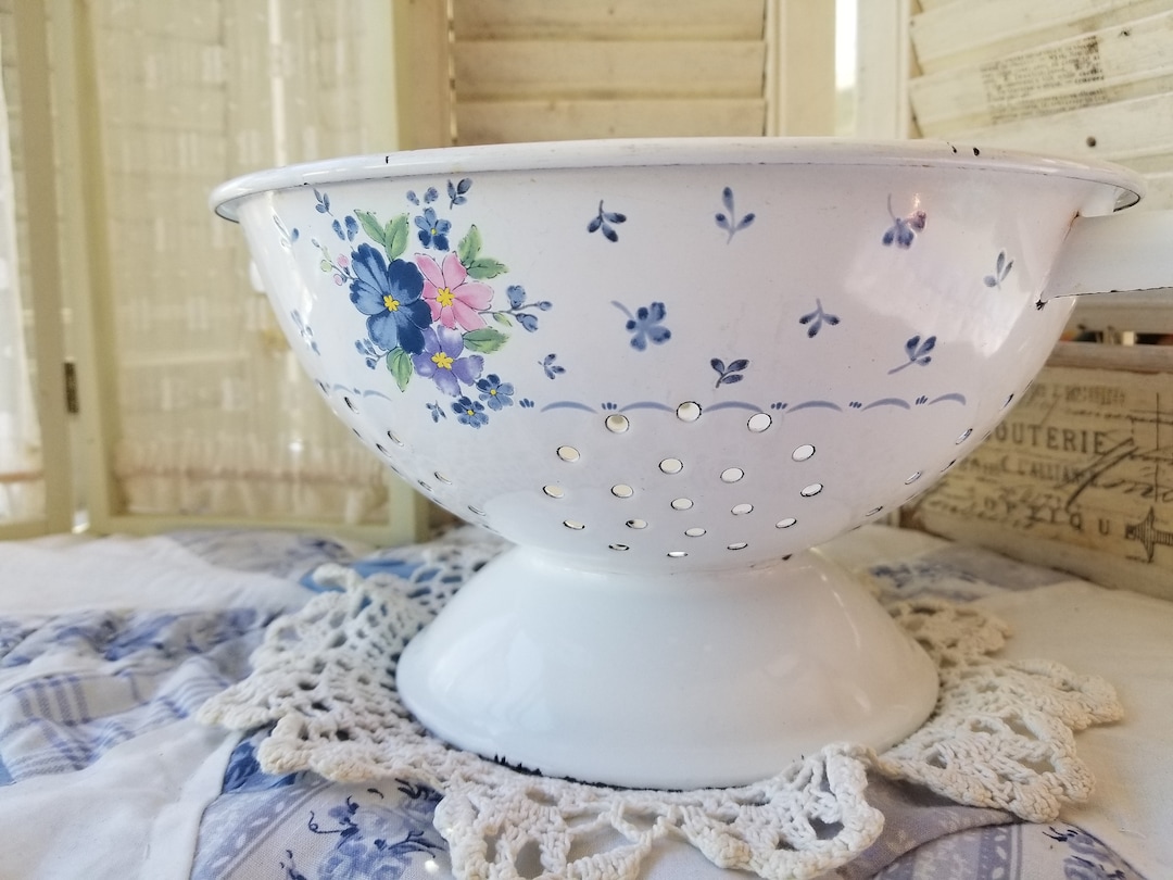Delicious Farmhouse Enameled White Colander With Kisses of Pastel ...