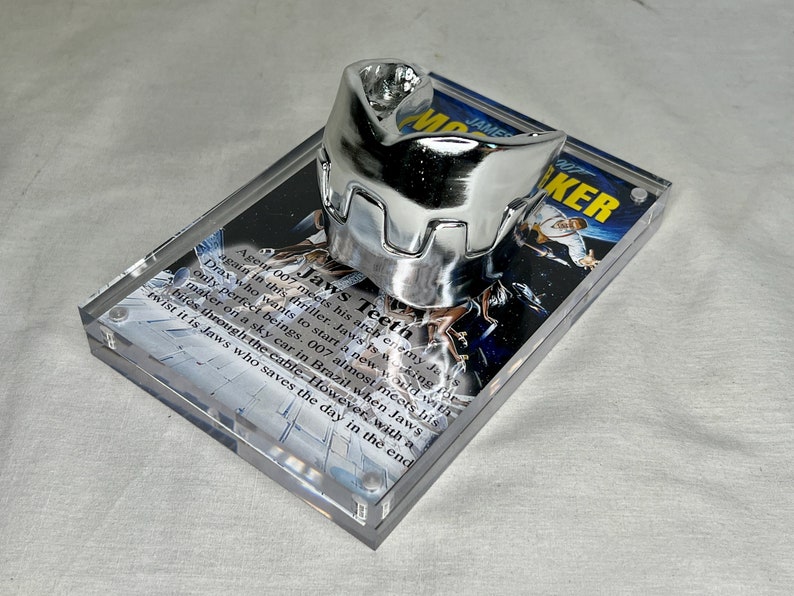 007 James Bond, Jaws, Metal Teeth, Spy Who Loved Me, Moonraker, Acrylic ...