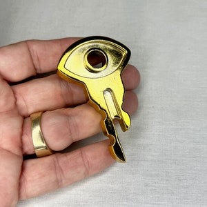007, Goldeneye Gold Key, Real Prop Replica, Gold Plated Metal, Display ...