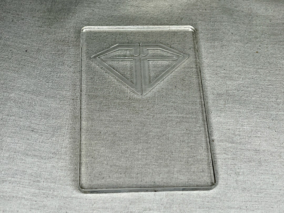 007 James Bond, Die Another Day, Ice Palace Entry Key, Acrylic, Signed ...