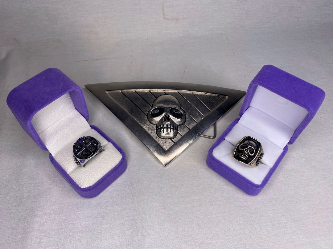 The Phantom, Skull Belt Buckle, Rings of Good and Evil, Real Prop ...