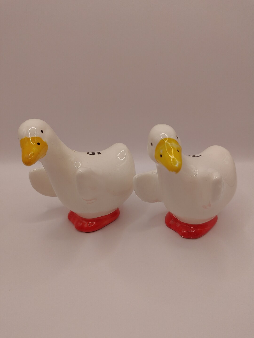Vintage Hugging Duck/geese Salt and Pepper Shakers - Etsy