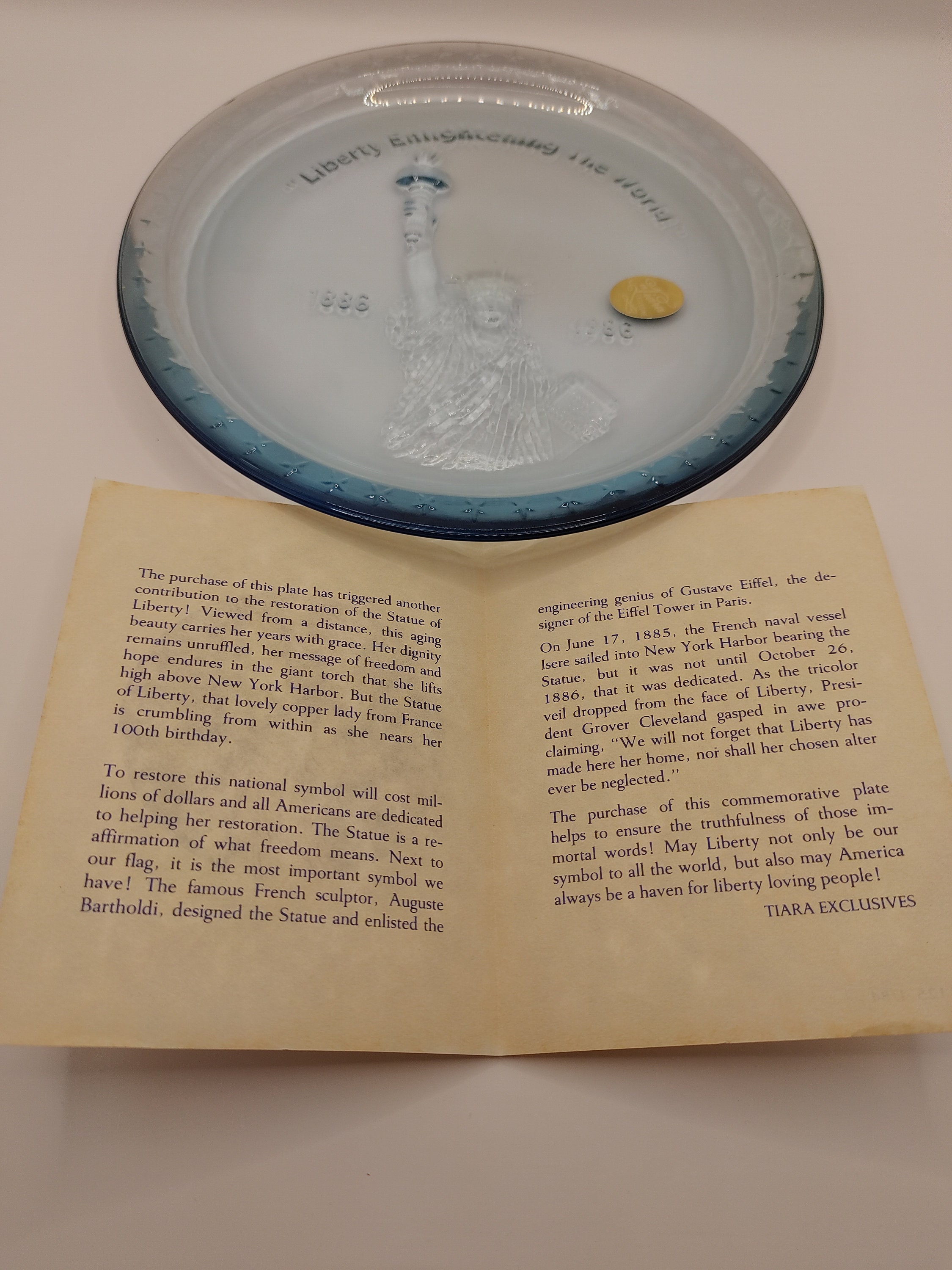 Tiara Glass Exclusive Statue of Liberty Plate - Etsy