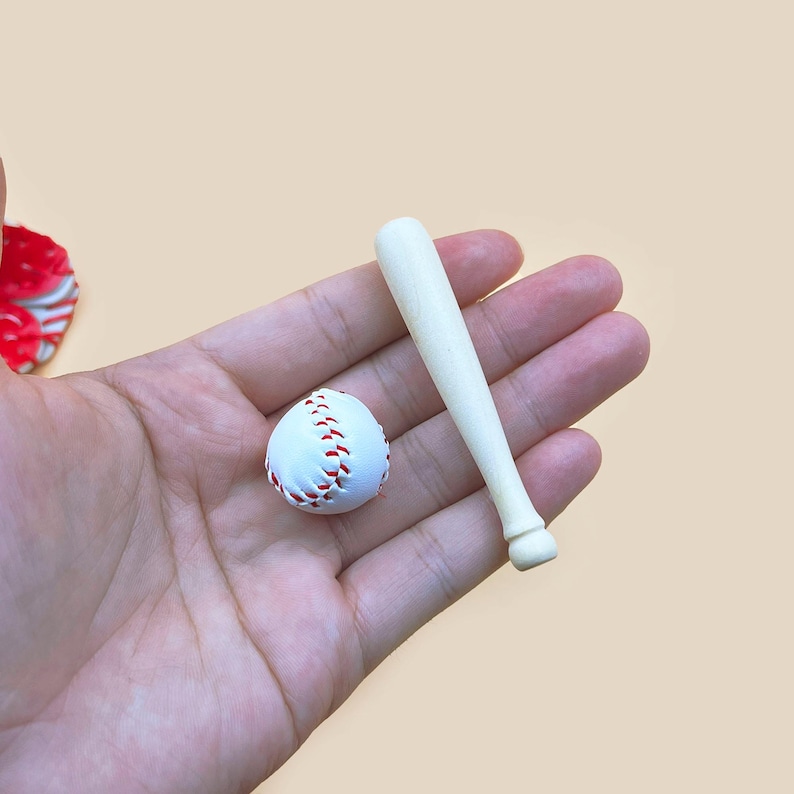 Miniature Baseball Set Sport Mini Baseball Miniatures Dollhouse ...
