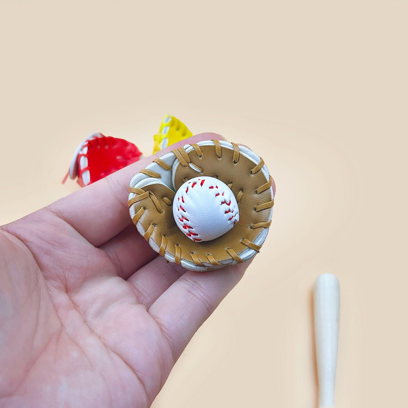 Miniature Baseball Set Sport Mini Baseball Miniatures Dollhouse ...