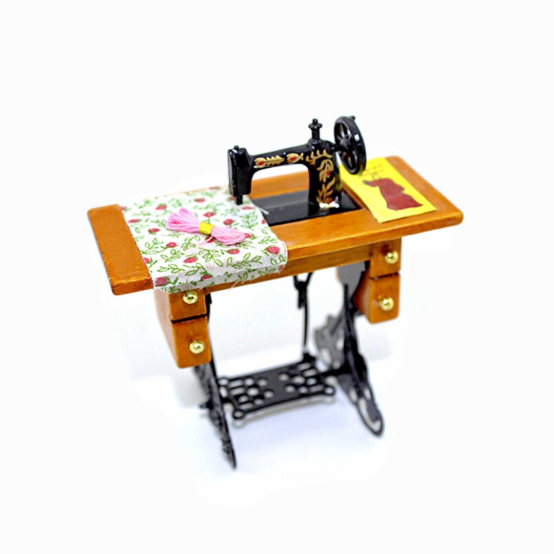 Miniature Sewing Machine Miniatures Dollhouse Miniatures Home Decoration T For Her Wall Decor