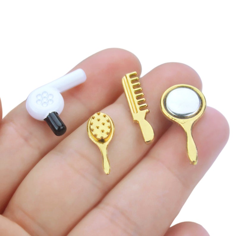 Miniature Hair Comb Mirror Set Dollhouse Miniatures Home Decoration ...