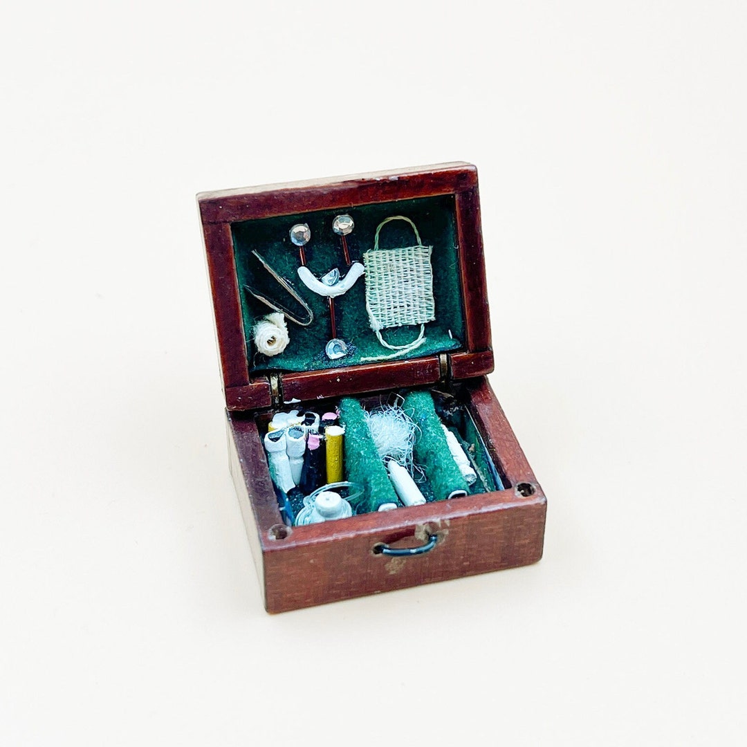 Miniature Medical Box Miniatures Dollhouse Miniature Home Decoration ...