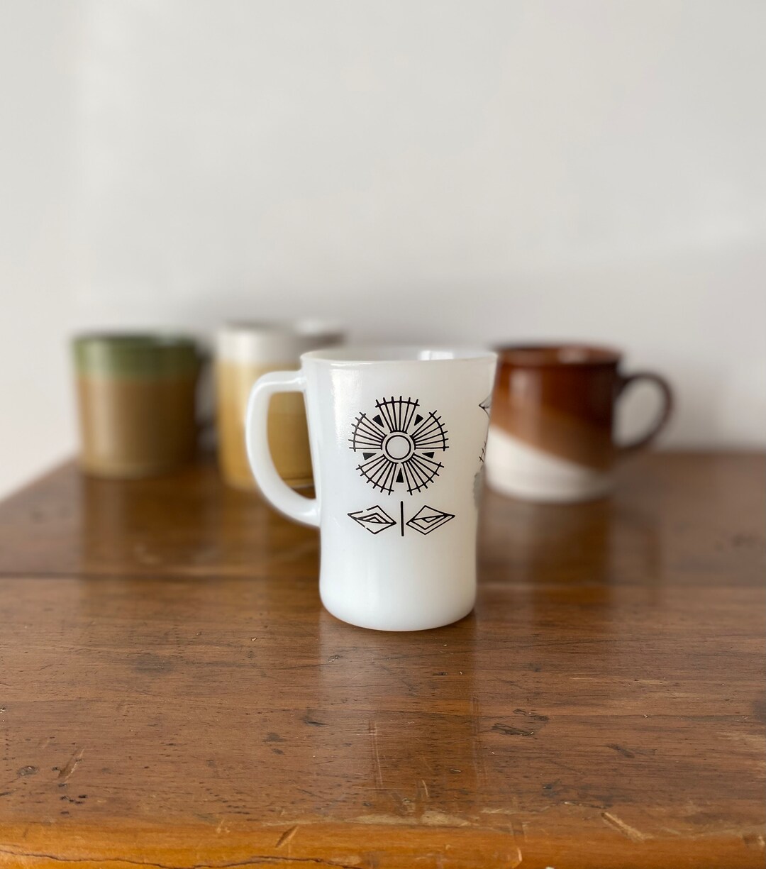 Vintage Crown Pyrex Mug: Australian 'minstrel' Pattern, 1960s - Etsy