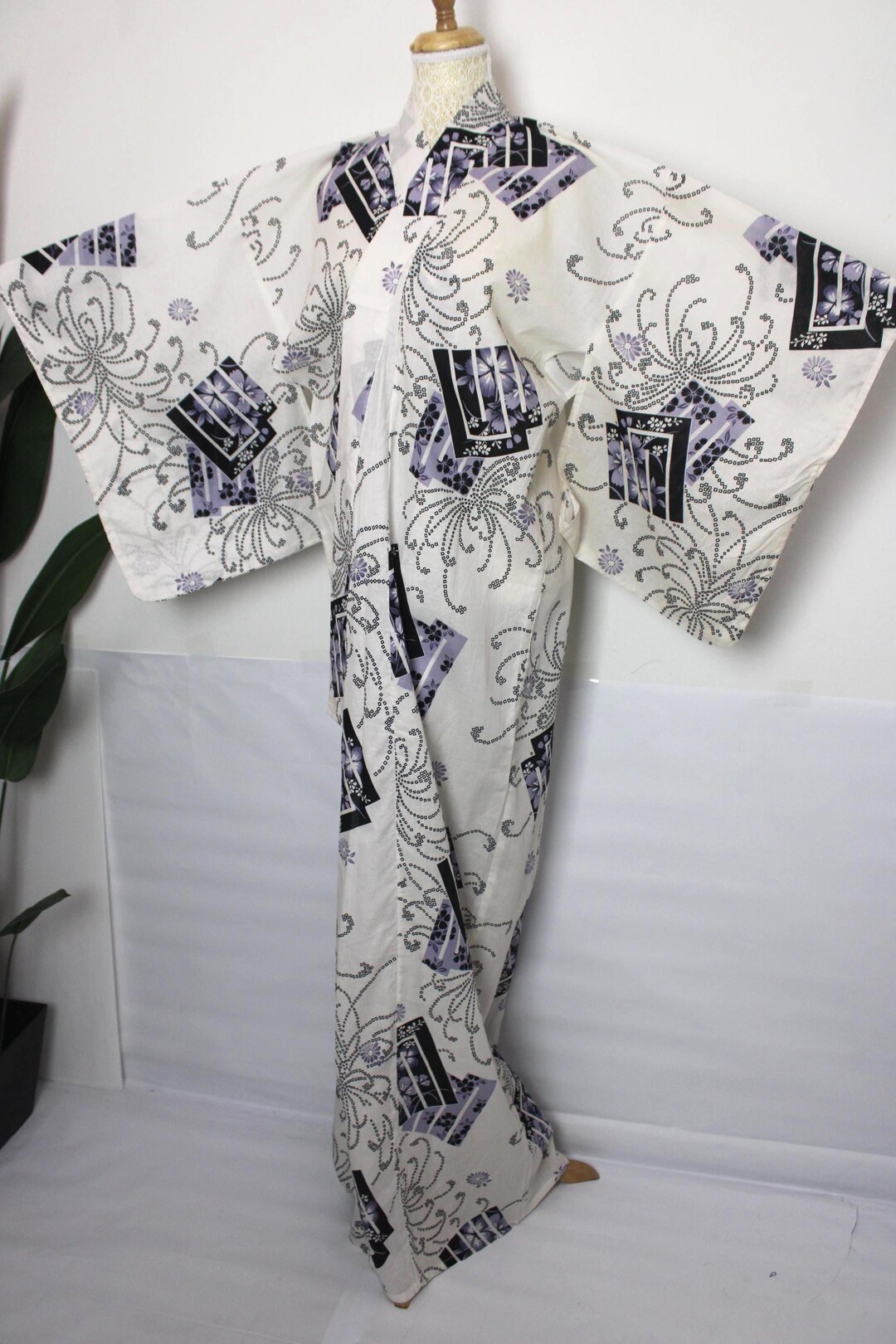 Japanese Yukata Summer Kimono Cotton White Color Flower Floral Pattern ...