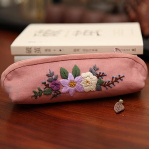 Hand Embroidery Kit Floral Pencil Case, Zip Pencil Pouch Embroidery ...