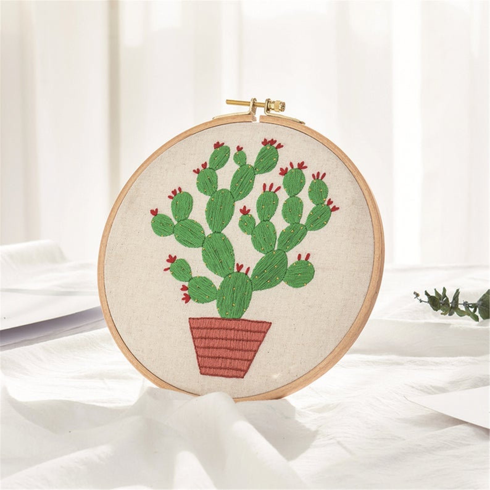 Embroidery Kit Beginnerdiy Craft Kitmodern Floral Plant Hand - Etsy