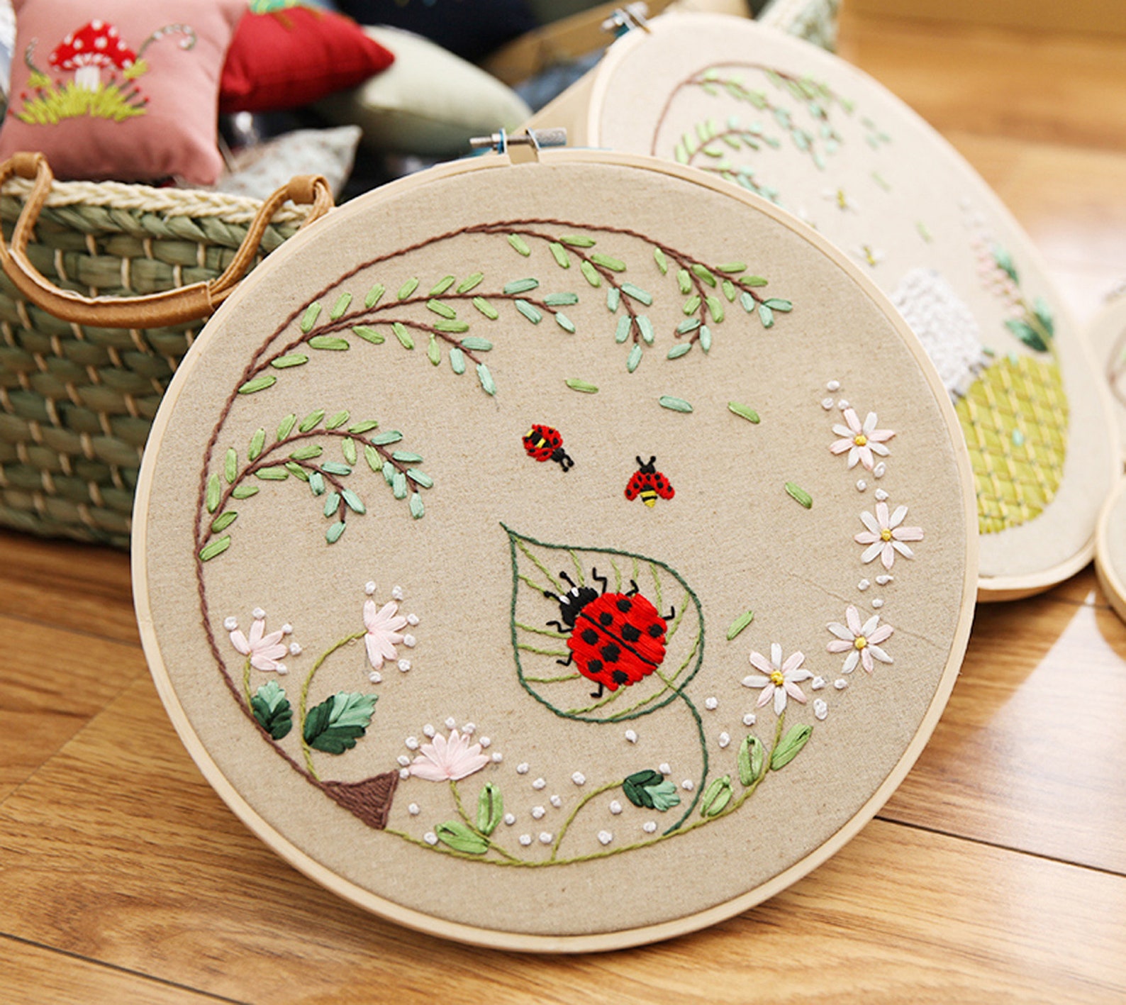 Embroidery Printed Pattern Fabric-modern Embroidery Kit-hand | Etsy