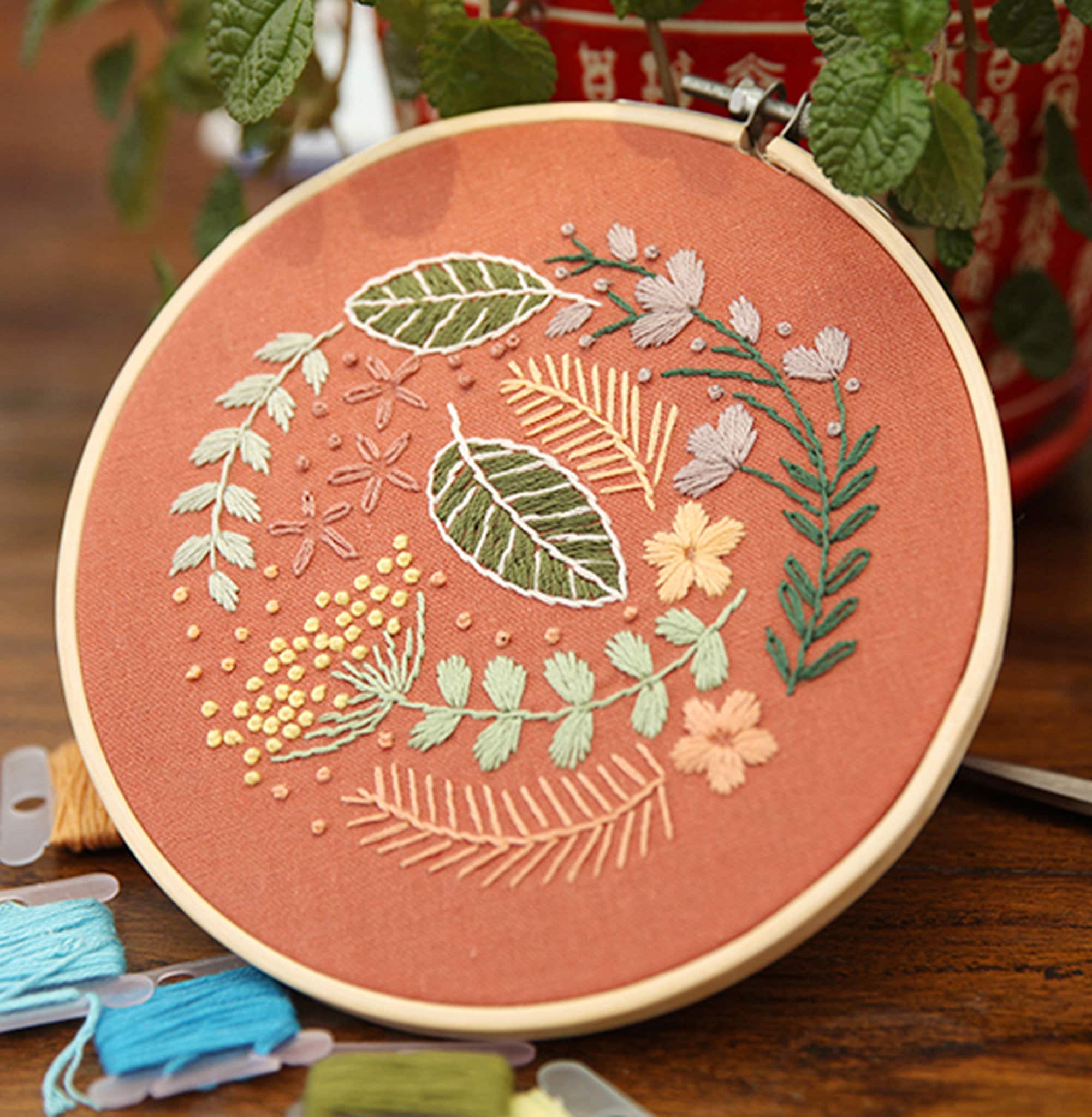 Floral Beginner Embroidery Kit Modern Flower Plant Hand - Etsy
