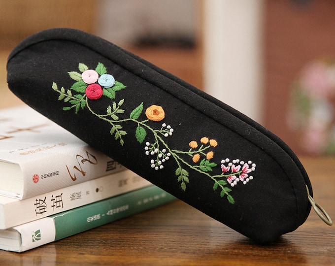 Hand Embroidery Kit Floral Pencil Case, Embroidered Messenger Bag, Zip ...