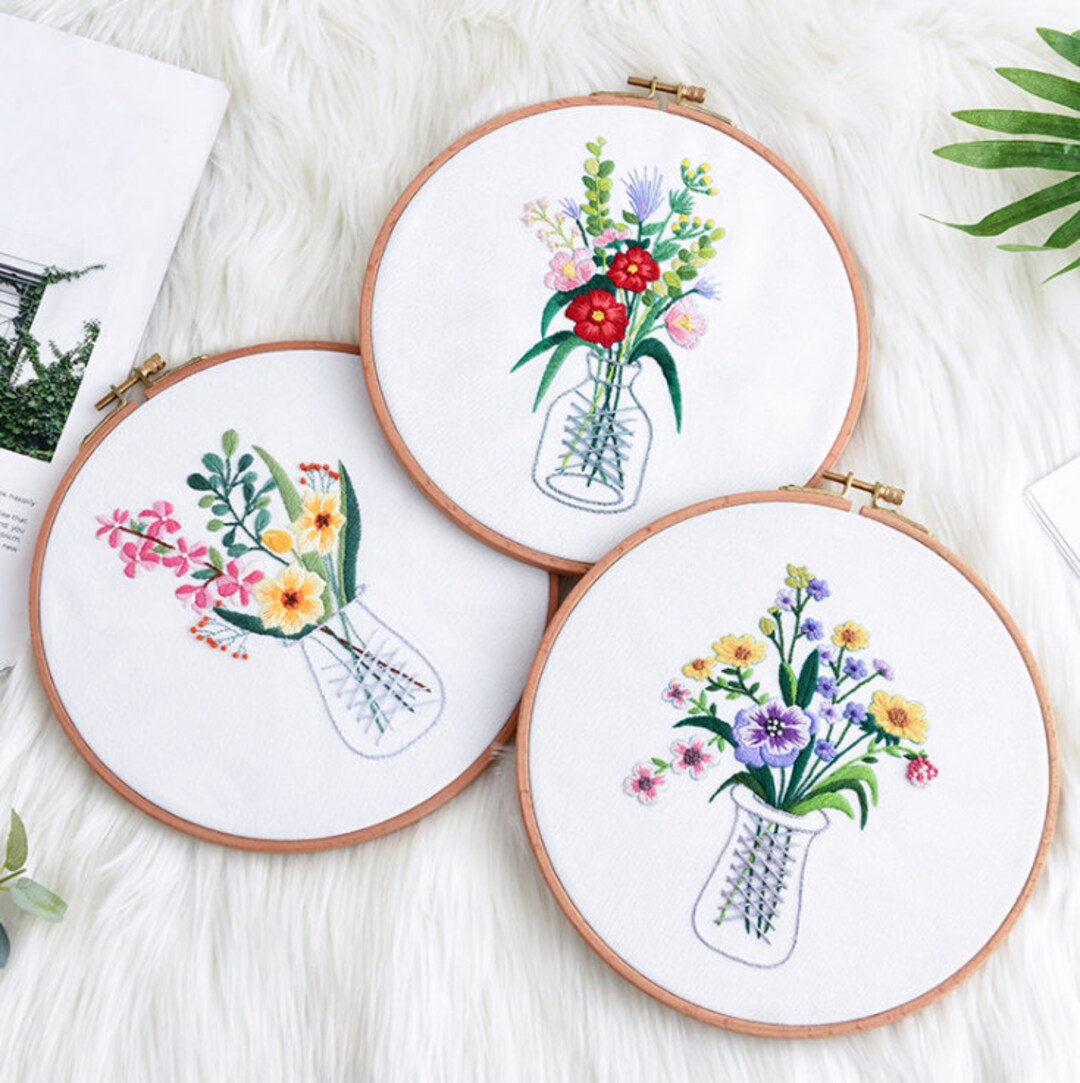 Embroidery Kit Beginner Starter Floral, Beginner Hand Embroidery Kit ...
