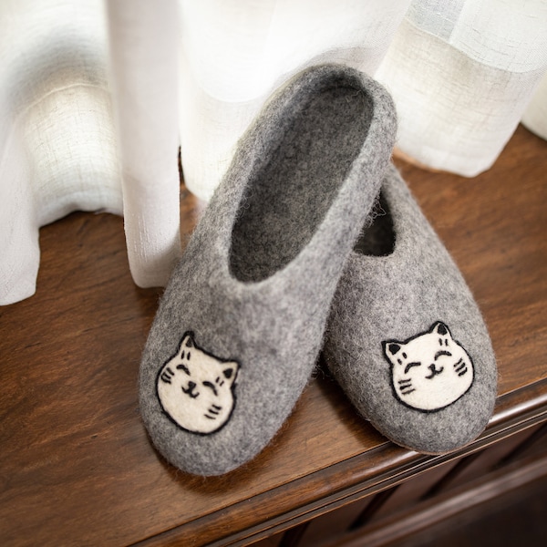 Cat Themed Slippers for Women - Etsy