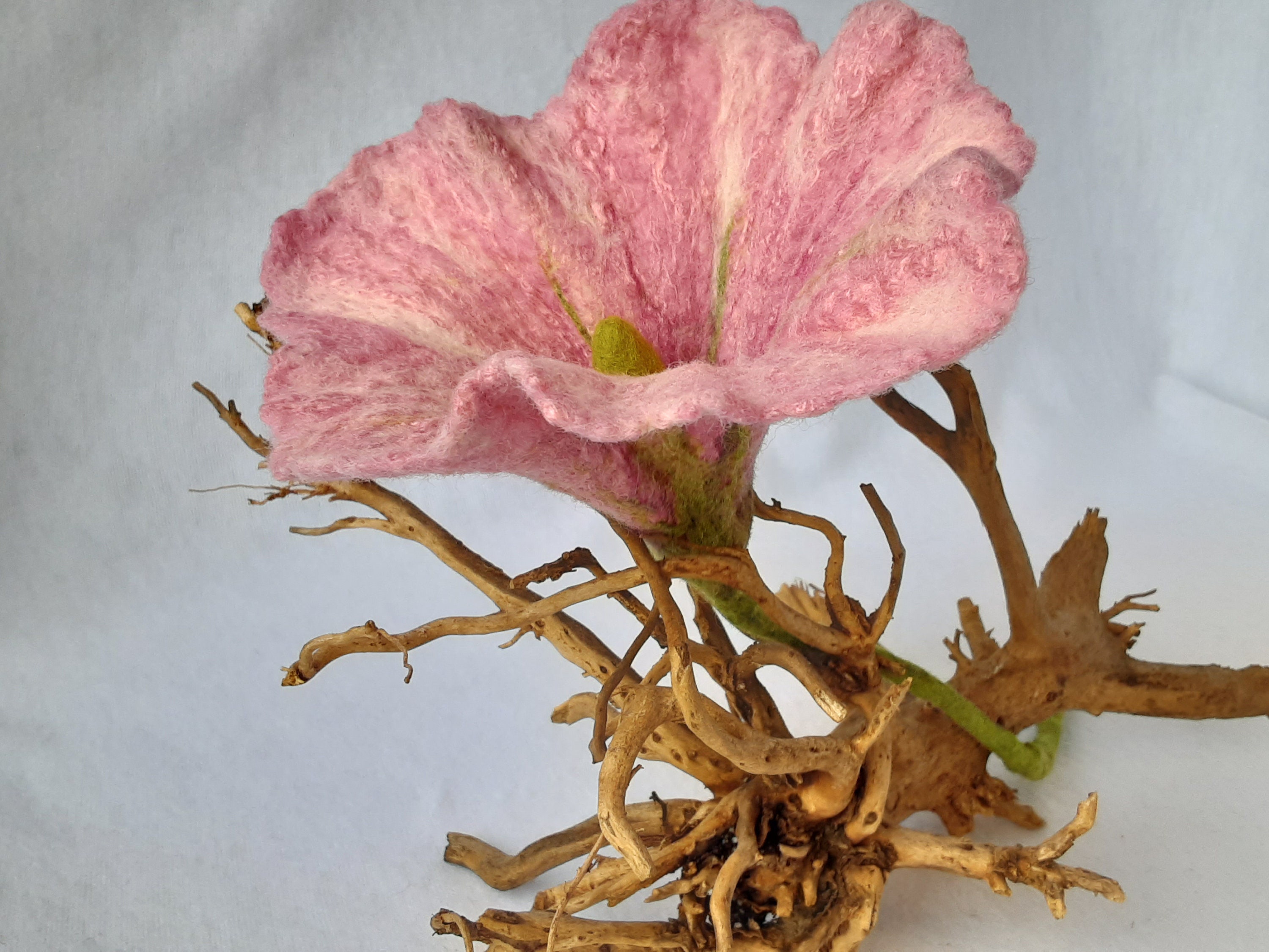 Edle Deko Blume gefilzt, Filzblüte , Filz Blumen, Filz Blüten, Blüten ...