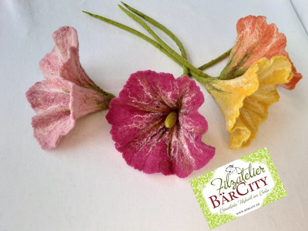 Edle Deko Blume gefilzt, Filzblüte , Filz Blumen, Filz Blüten, Blüten ...