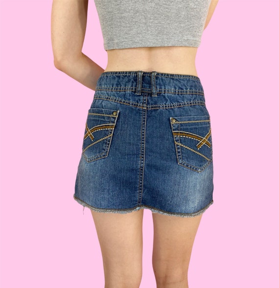 Y2K SO Mid Low Rise Dark Wash Denim Mini Skirt Size 9… - Gem Y2K SO Mid Low Rise Dark Wash Denim Mini Skirt Size 9… - Gem