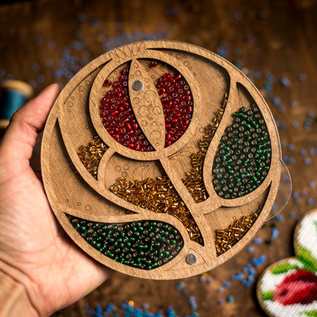 Wooden Bead Organizer With Lid and Needle Minder, Wooden Bead Sorting ...