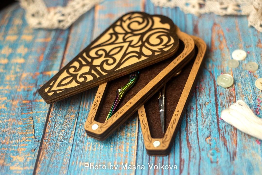 Needlework Scissors Holder, Wooden Organizer for Embroidery Supplies ...