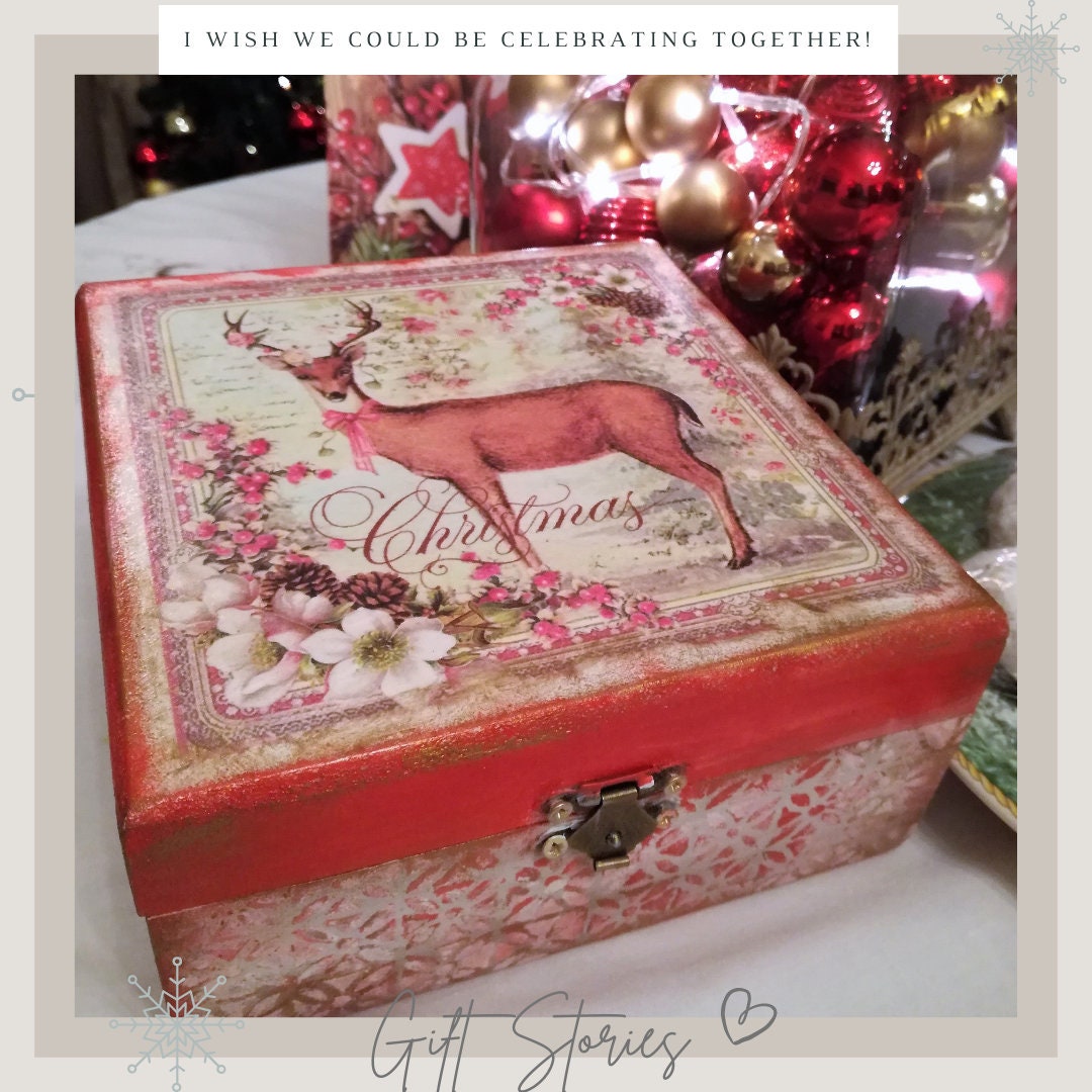 Personalized Christmas Memory Box: Reindeer Découpage Keepsake - Etsy