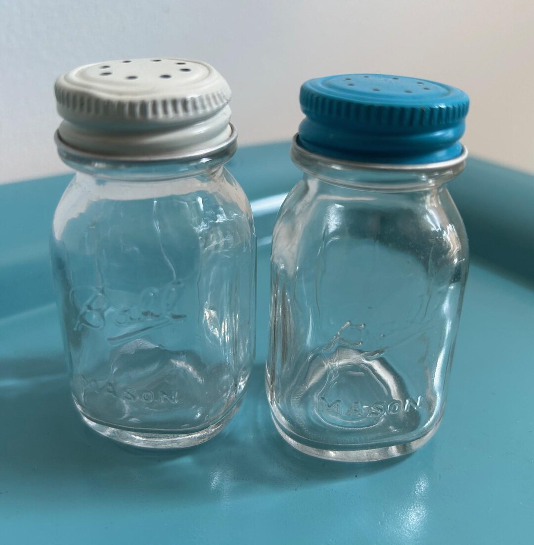Mini Ball Mason Jar Salt and Pepper Shakers Metal Lid - Etsy