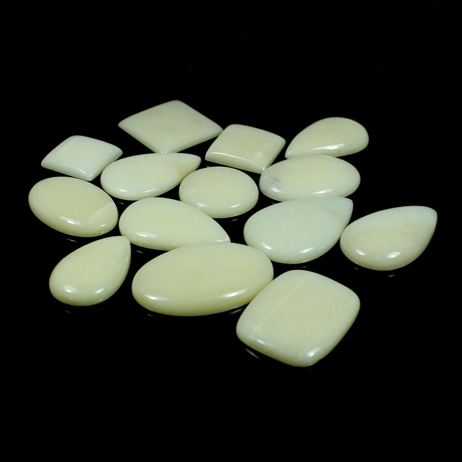 Natural Cream Quartz Gemstone for Jewelryhealing Stone for - Etsy UK