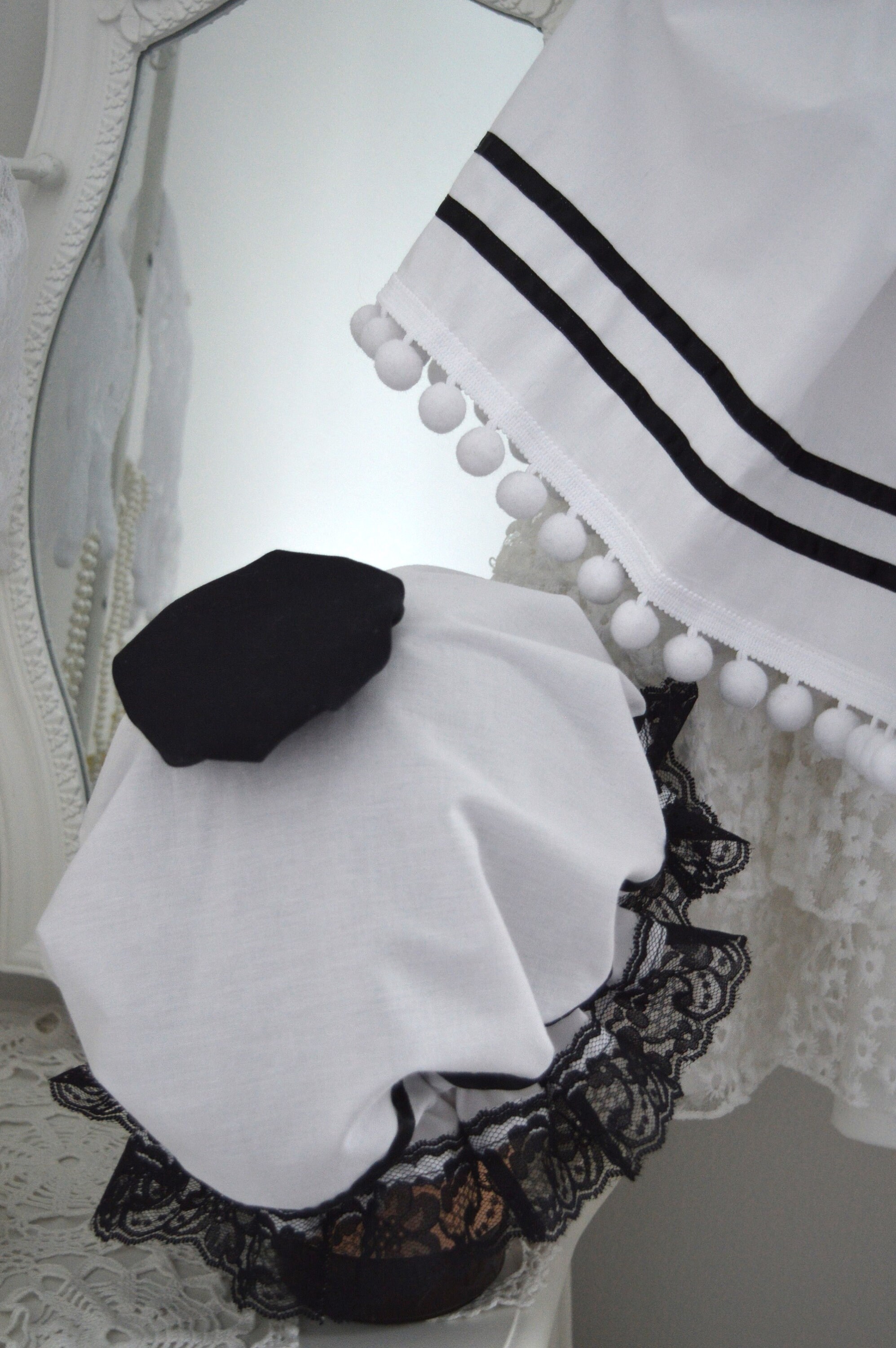 Clown Mop Hat White/black, Pierrette Clown Mop Hat White/black ...