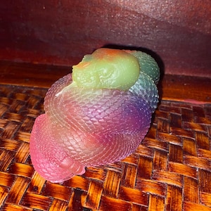 Glow in the Dark Snake Paperweight, Multicolorglowing UV Reactive Neon ...